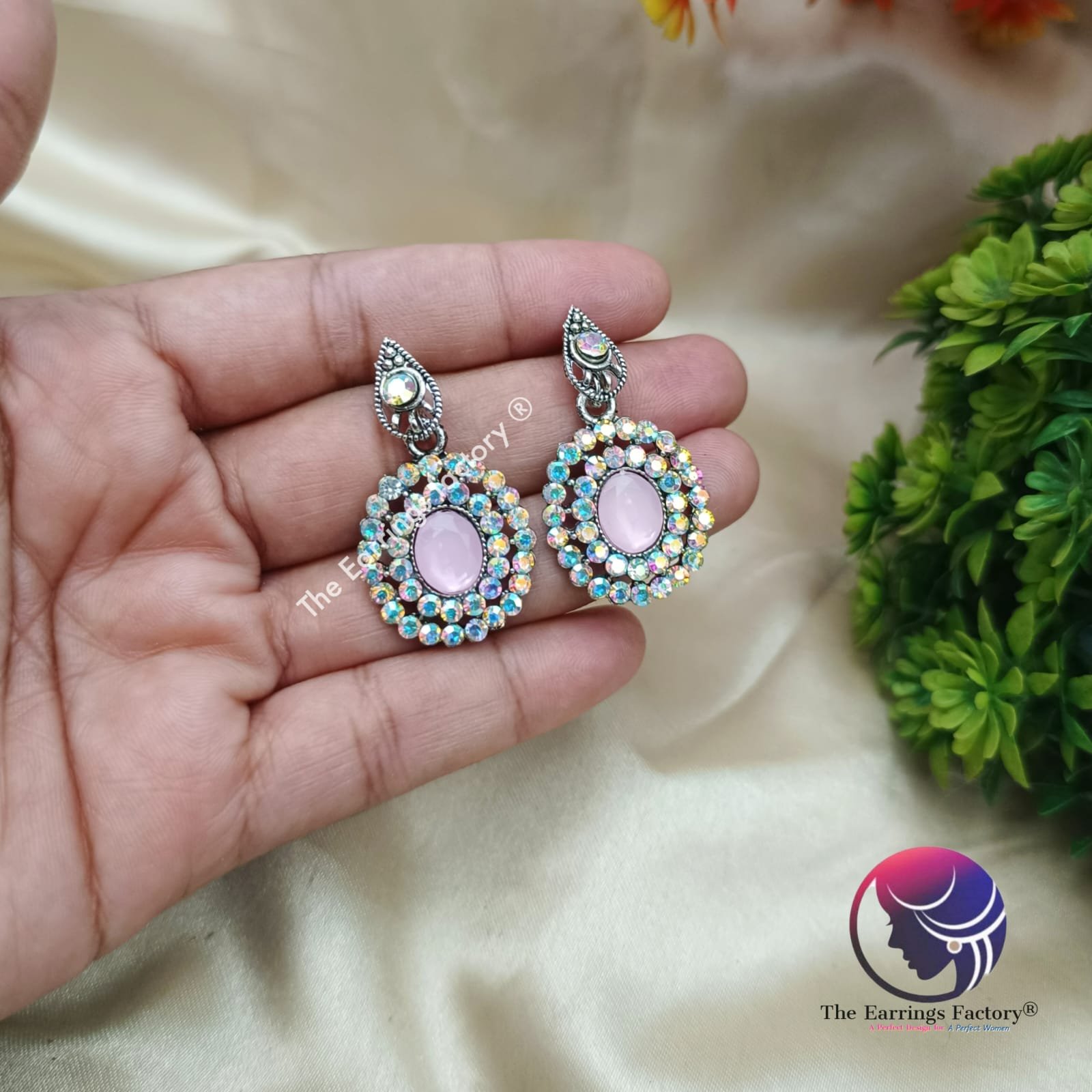 Fancy Silver Blinking stone earrings – The Earrings Factory